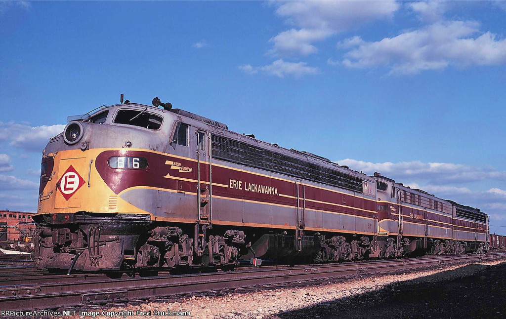 EL 816 & 813 plus one.